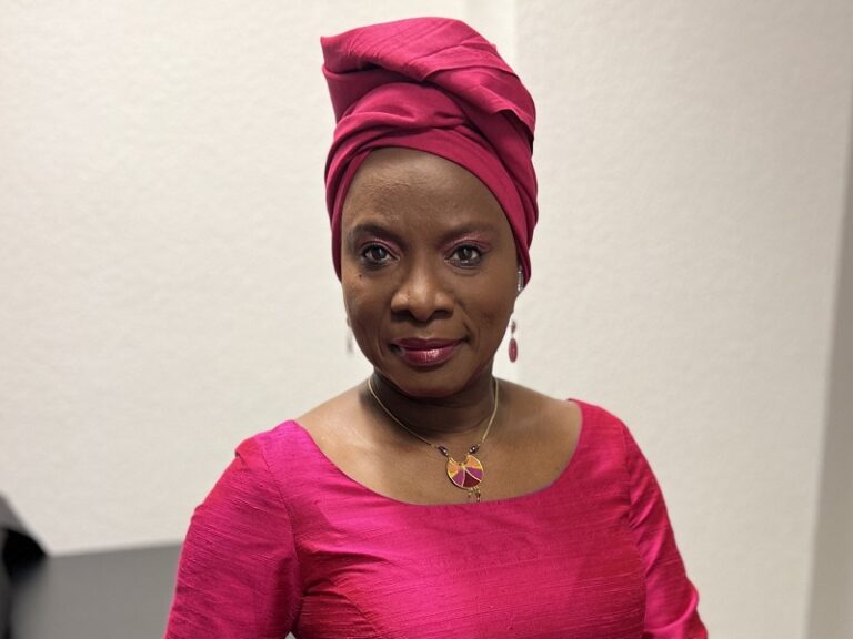 Angelique Kidjo : Un nouveau record en perspective pour la diva - YOP L ...