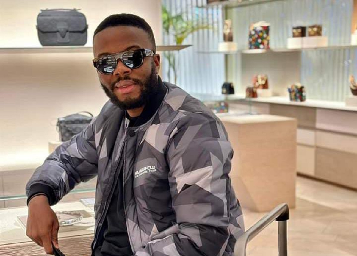 Kerozen : l'artiste dévoile le visage de sa chérie ; la toile applaudit ...