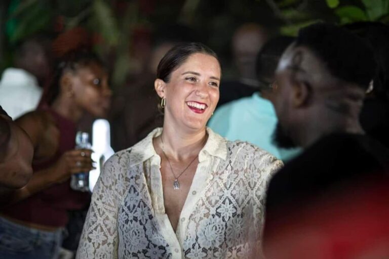 Mariage de Suspect 95 : La robe de sa femme fait jaser - YOP L-FRII