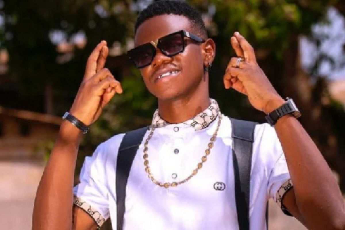 Happy d'Efoulan accuse son producteur de maltraitance et de harcèlement