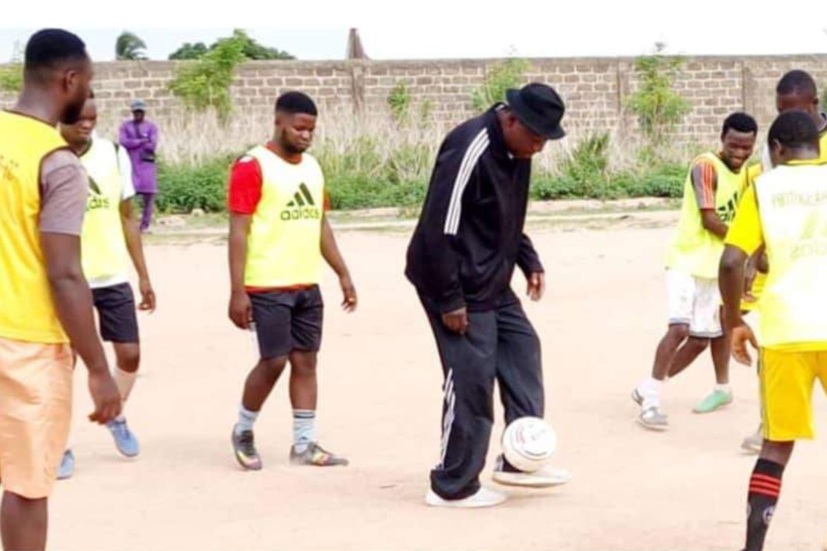 Bénin : Après la musique, le président Boni Yayi étale ses talents de ...