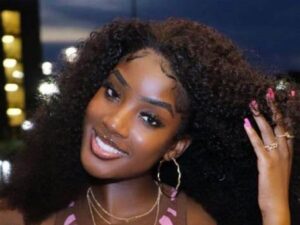 Badhie Kelly : La tiktokeuse togolaise enflamme de nouveau la toile ...