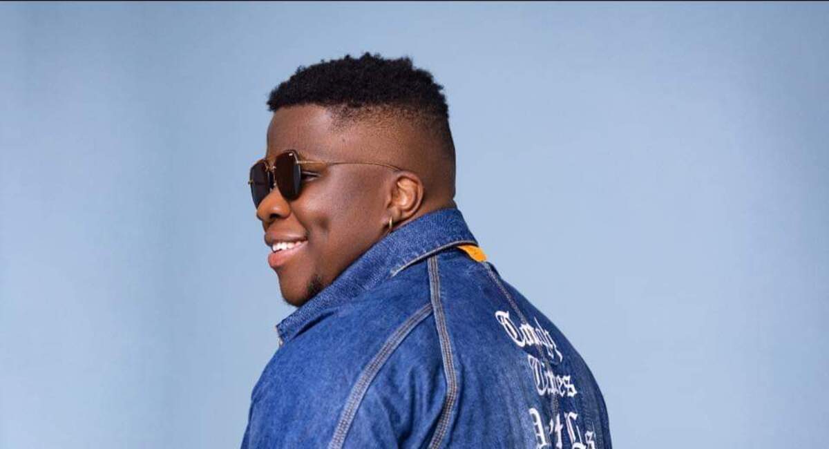 Apoutchou National : l’influenceur s’attire la foudre des internautes ...