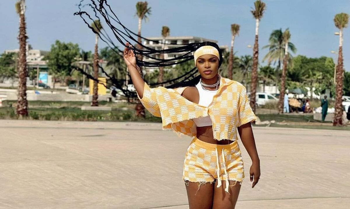 Ayanne : la chanteuse ivoirienne fait baver ses fans avec un look ...