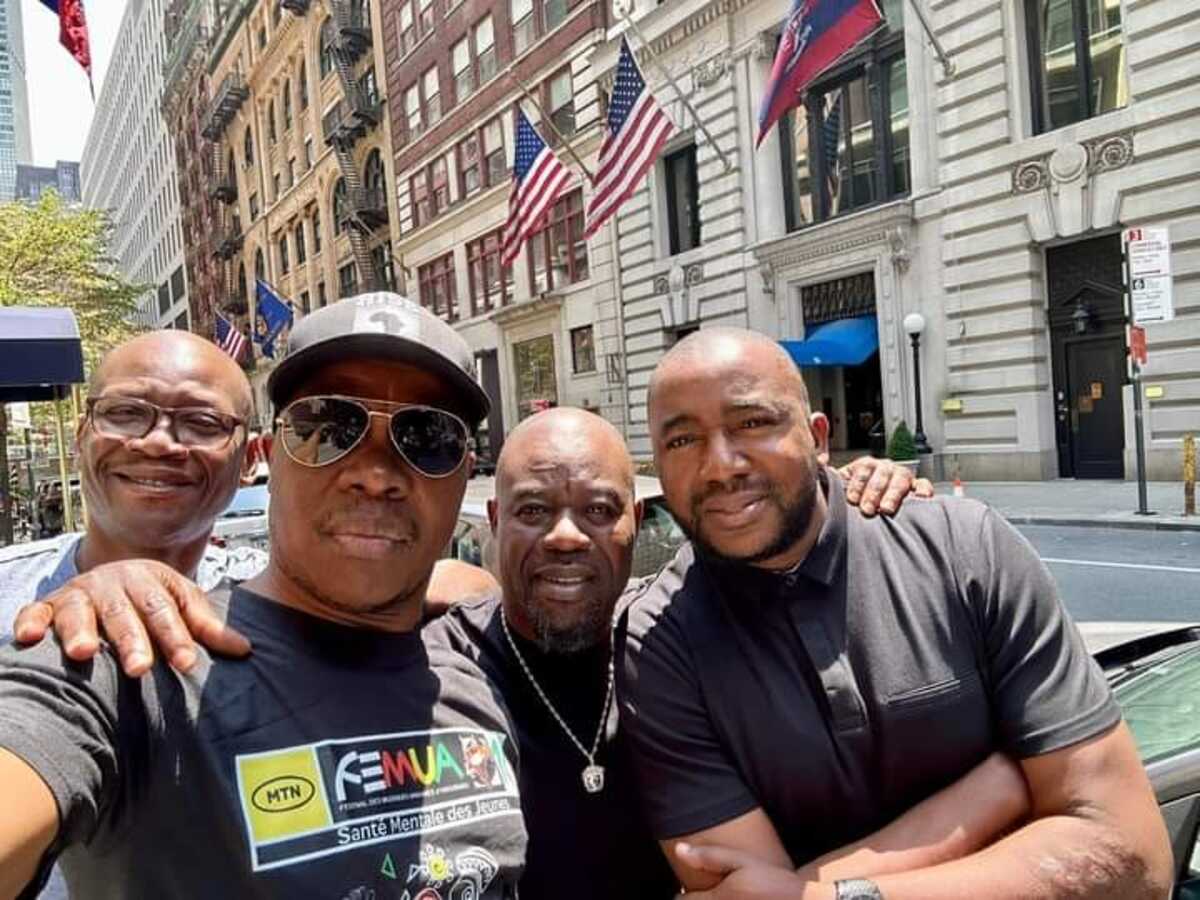 Jeux Olympiques 2024 : le groupe Magic System honoré par l'équipe de ...