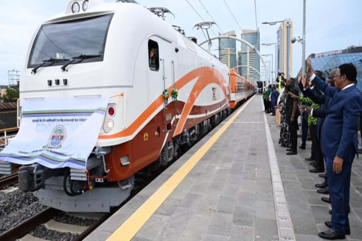 Bonne nouvelle : ce pays africain s’apprête à déployer des trains électriques pour moderniser ...