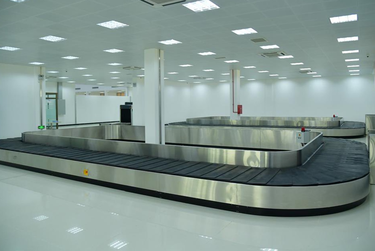 Ce pays africain inaugure un aéroport ultramoderne - YOP L-FRII