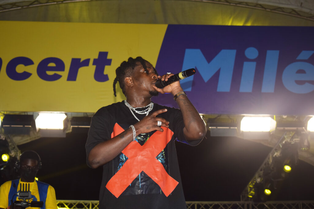 Yas Togo : un concert époustouflant pour clore 2024 en beauté