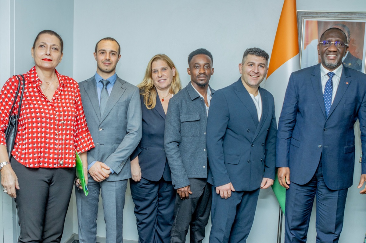 Côte d'Ivoire : le pays du coton va s'enrichir grâce à des hommes d ...