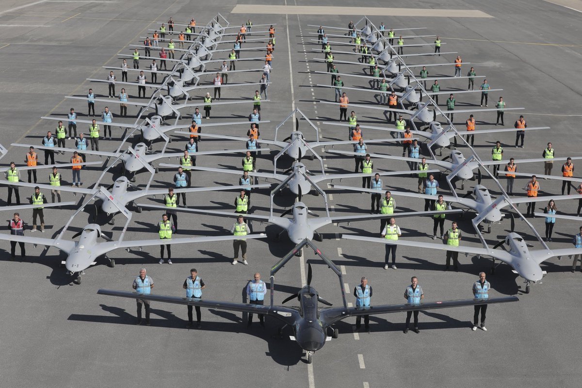 La France inaugure sa première arène de combat de drones... - YOP L-FRII