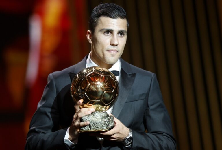 Rodri désigne ses 4 favoris pour le Ballon d'Or 2025 - YOP L-FRII